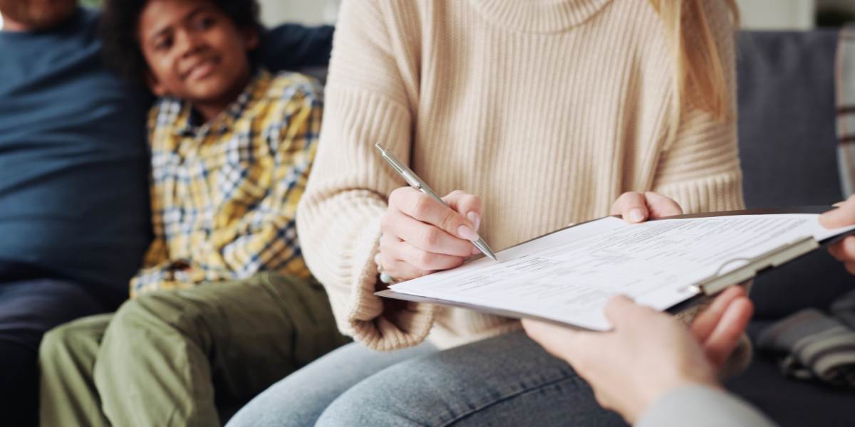 Carreira de Assistente Social: guia completo! - Eniac